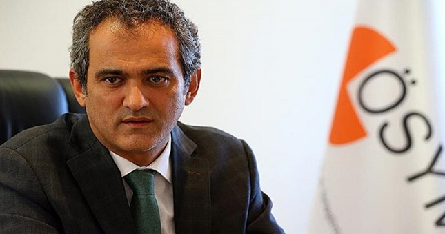 Prof. Dr. Mahmut Özer kimdir kaç yaşında nerelidir?